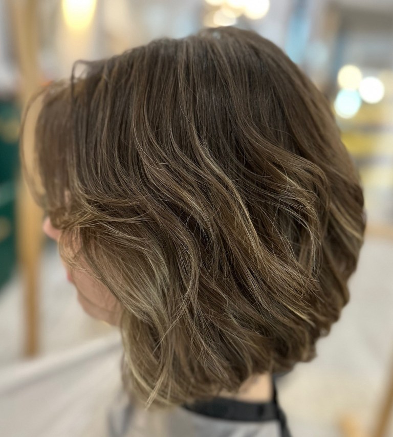 Highlights for Short Hair: Trendy Techniques and Color Ideas You’ll ...